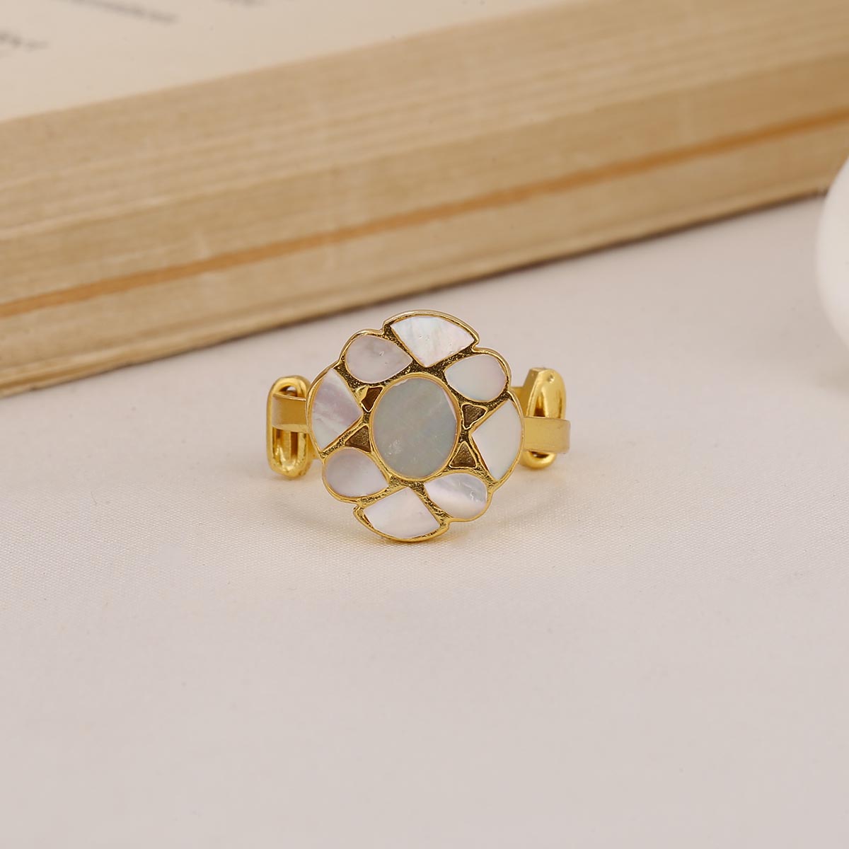 Nisha Ring – The Amethyst Store