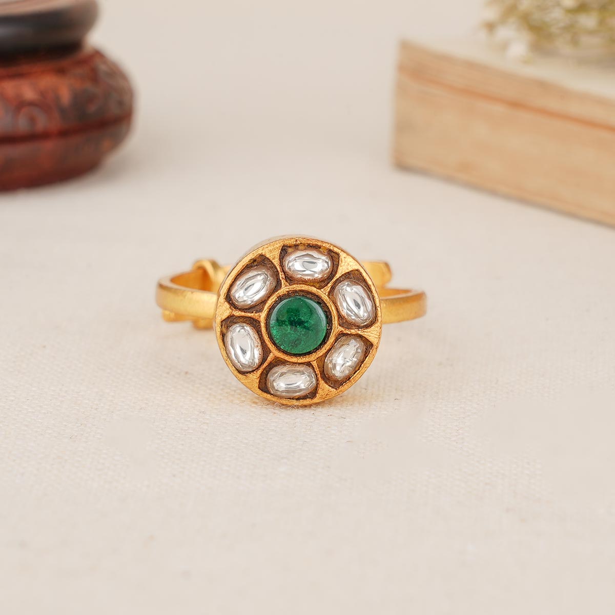 Disha Kundan Ring – The Amethyst Store