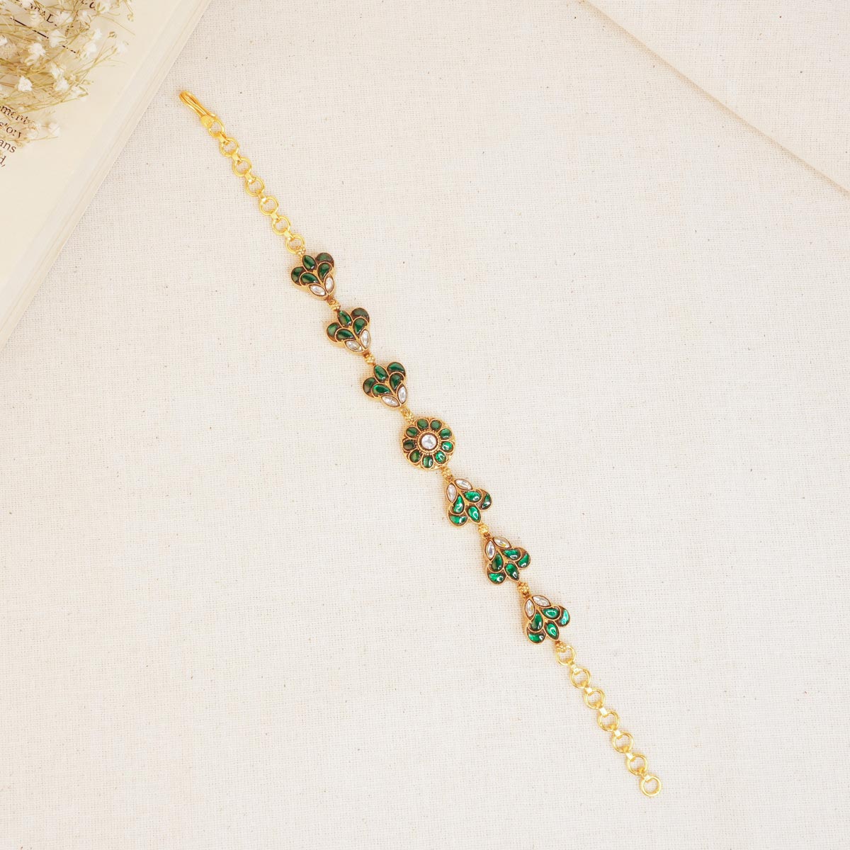 Hansitha Kundan Bracelet – The Amethyst Store